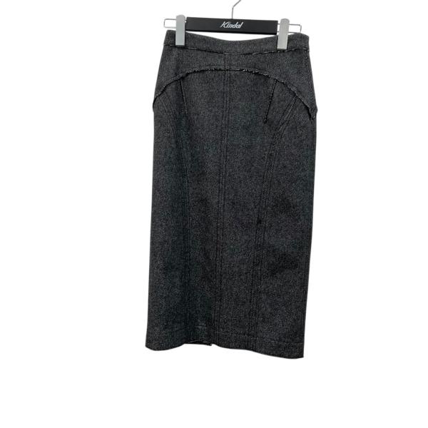 ヌメロ ヴェントゥーノ N°21 NUMERO VENTUNOスカート P23IN2S【ランク】「中古品・比較的綺麗な商品」【詳細説明】ヌメロ ヴェントゥーノのスカート P23IN2Sです。【M/L/U】レディース【表記サイズ】38【詳細サ...