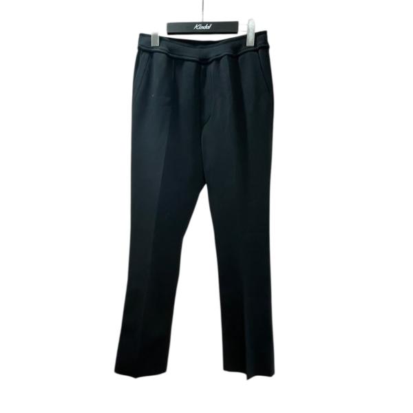シーエフシーエル CFCLMILAN RIB  テーパードパンツ【ランク】「中古品・比較的綺麗な商品」【詳細説明】シーエフシーエルのMILAN RIB  テーパードパンツです。【M/L/U】メンズ【表記サイズ】3【詳細サイズ】ウエスト：約7...