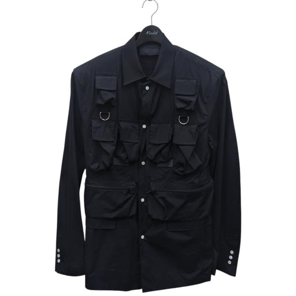 プラダ PRADAマルチポケットテックシャツジャケット UGI267【ランク】「中古品・比較的綺麗な商品」【詳細説明】プラダのマルチポケットテックシャツジャケット UGI267です。【M/L/U】メンズ【表記サイズ】48R【詳細サイズ】着丈...