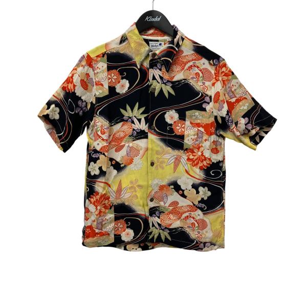 サンサーフ Sun SurfKING SMITH KIMONO DESIGN アロハシャツ SS30690【ランク】「中古品・比較的綺麗な商品」【詳細説明】サンサーフのKING SMITH KIMONO DESIGN アロハシャツ SS30...