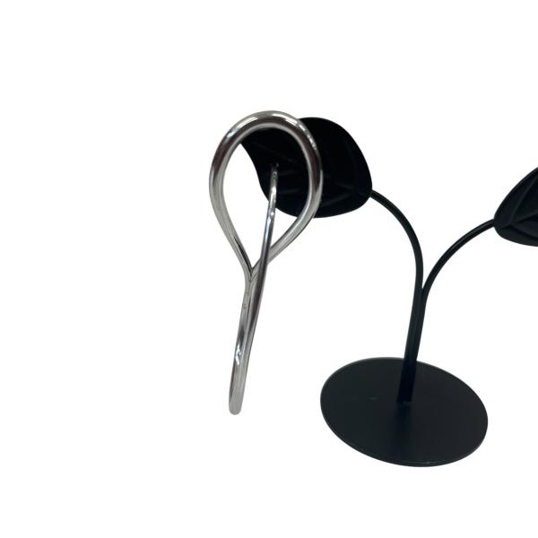 シャルロットシェネ charlotte chesnais片耳ピアス【ランク】「中古品・比較的綺麗な商品」【詳細説明】シャルロットシェネの片耳ピアスです。【M/L/U】レディース【詳細サイズ】縦幅：約6．9ｃｍ横幅：約3．1ｃｍ【付属品】箱【...