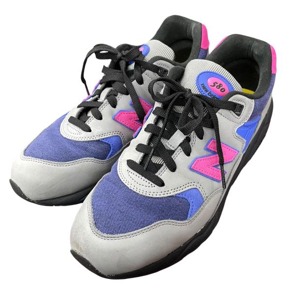 ニューバランス×リーバイス NEW BALANCE×LEVI’Sスニーカー MT580LV2【ランク】「中古品・比較的綺麗な商品」【詳細説明】ニューバランス×リーバイスのスニーカー MT580LV2です。【M/L/U】メンズ【表記サイズ】2...