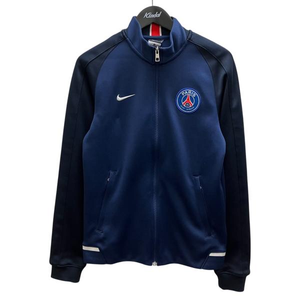 ナイキ NIKEparis saint germain トラックジャケット【ランク】「中古品・比較的綺麗な商品」【詳細説明】ナイキのparis saint germain トラックジャケット です。【M/L/U】メンズ【表記サイズ】S【詳細...