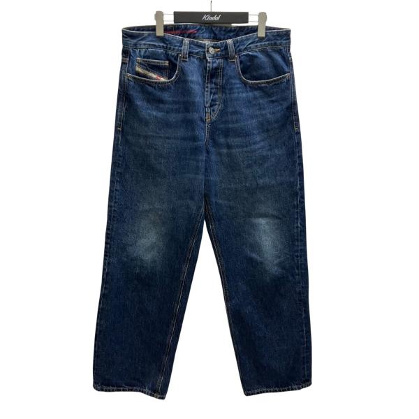 ディーゼル DIESEL2001 D-MACRO デニムパンツ【ランク】「中古品・比較的綺麗な商品」【詳細説明】ディーゼルの2001 D-MACRO デニムパンツです。【M/L/U】メンズ【表記サイズ】W32×L30【詳細サイズ】ウエスト：...