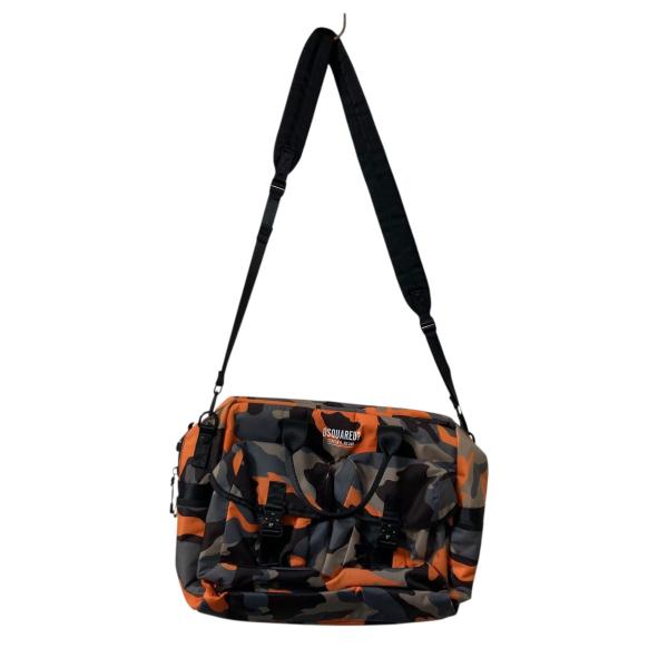 ディースクエアード DSQUARED2Ceresio 9 Camo Workbag 2WAYショルダーバッグ【ランク】「中古品・比較的綺麗な商品」【詳細説明】ディースクエアードのCeresio 9 Camo Workbag 2WAYショルダ...
