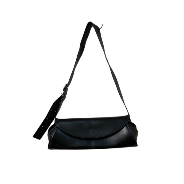 ジルサンダー JIL SANDERCANNOLO SMALL ショルダーバッグ【ランク】「中古品・比較的綺麗な商品」【詳細説明】ジルサンダーのCANNOLO SMALL ショルダーバッグです。【M/L/U】レディース【詳細サイズ】縦幅：約1...