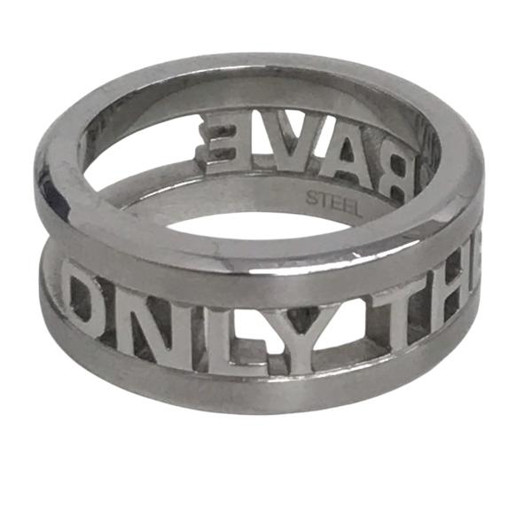 ディーゼル DIESELONLY THE BRAVE 指輪 dx1332【ランク】「中古品・比較的綺麗な商品」【詳細説明】ディーゼルのONLY THE BRAVE 指輪 dx1332です。【M/L/U】メンズ【表記サイズ】１９号【詳細サイズ...