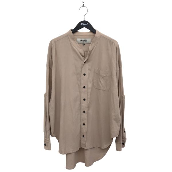 バージスブルック BASISBROEK長袖シャツ【ランク】「中古品・比較的綺麗な商品」【詳細説明】バージスブルックの長袖シャツです。【M/L/U】メンズ【表記サイズ】2【詳細サイズ】着丈：約82ｃｍ肩幅：約65ｃｍ袖丈：約50ｃｍ身幅：約6...