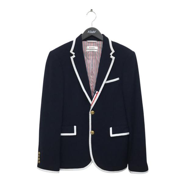 トム・ブラウン Thom Browneneiman marcus ジャケット VN1111626【ランク】「中古品・比較的綺麗な商品」【詳細説明】トム・ブラウンのneiman marcus ジャケット VN1111626です。【M/L/U】...