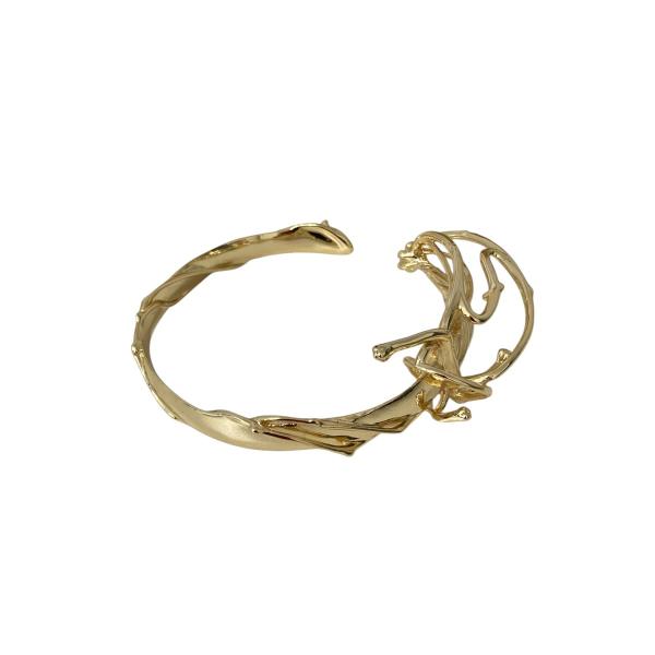 ヌル NULLUSブレスレット【ランク】「中古品・比較的綺麗な商品」【詳細説明】ヌルのブレスレットです。【M/L/U】メンズ【表記サイズ】Free【詳細サイズ】幅　：約6ｃｍ内周：約5ｃｍ【付属品】なし【ダメージ】使用感が見受けられます。ユ...