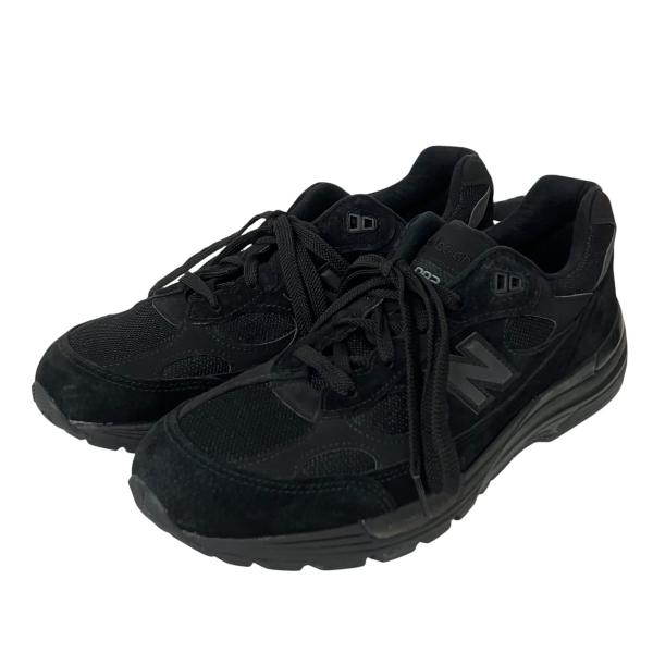 ニューバランス NEW BALANCEスニーカー M992EA【ランク】「中古品・比較的綺麗な商品」【詳細説明】ニューバランスのスニーカー M992EAです。【M/L/U】メンズ【表記サイズ】28cm【付属品】なし【ダメージ】少々使用感が見...