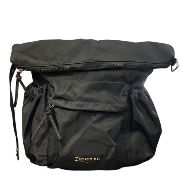 レペット RepettoSoubresaut Backpack  リュック【ランク】「中古品・汚れ、ダメージのある商品」【詳細説明】レペットのSoubresaut Backpack  リュックです。【M/L/U】レディース【詳細サイズ】縦幅...