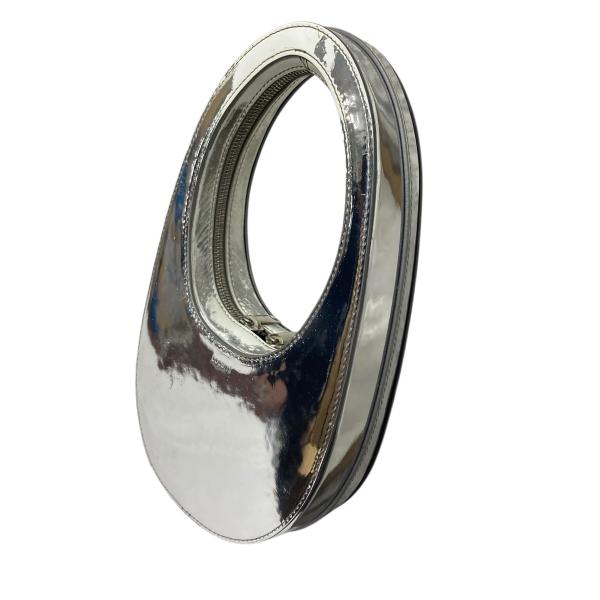 コペルニ COPERNI【ランク】「中古品・比較的綺麗な商品」【詳細説明】コペルニのハンドバッグです。【M/L/U】レディース【表記サイズ】-【詳細サイズ】縦幅：約9ｃｍ横幅：約16ｃｍショルダーの長さ：約17ｃｍ【付属品】なし【ダメージ】...