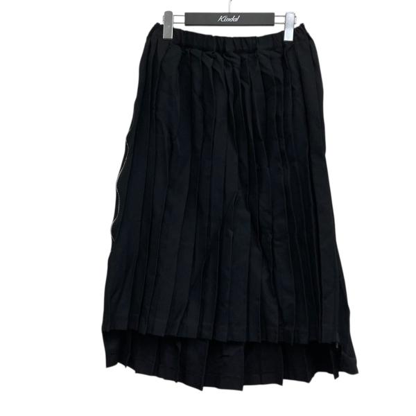 ブラックコムデギャルソン BLACK COMME des GARCONSポリエステル縮絨ドローストリング サイドジップ プリーツスカート【ランク】「中古品・比較的綺麗な商品」【詳細説明】ブラックコムデギャルソンのポリエステル縮絨ドローストリ...