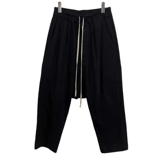 リックオウエンス RICK OWENSサルエルパンツ【ランク】「中古品・比較的綺麗な商品」【詳細説明】リックオウエンスのサルエルパンツです。【M/L/U】メンズ【表記サイズ】46【詳細サイズ】ウエスト：約70ｃｍ股上　　：約52ｃｍレングス...
