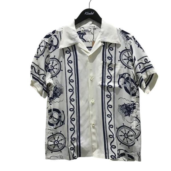 サンサーフ Sun Surf半袖シャツ SS39230【ランク】「新古品・タグ付きや未使用に近いUSED品」【詳細説明】サンサーフの半袖シャツ SS39230です。【M/L/U】メンズ【表記サイズ】S【詳細サイズ】着丈：約64ｃｍ肩幅：約4...