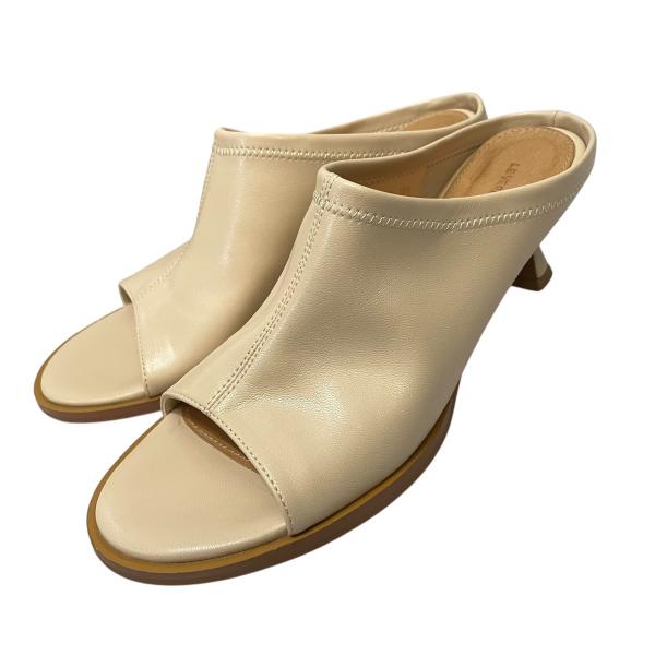 ル・ベルニ Le vernisミュール【ランク】「中古品・比較的綺麗な商品」【詳細説明】ル・ベルニのミュールです。【M/L/U】レディース【表記サイズ】23 1/2【詳細サイズ】全高　　　：約7ｃｍソール全長：約23ｃｍ甲の横幅　：約10ｃ...