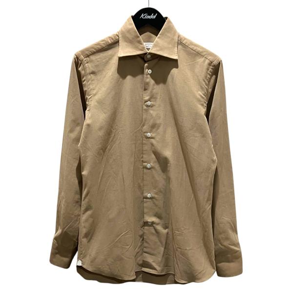 ボリエッロ BORRIELLO【GAIOLA】 コーデュロイシャツ【ランク】「新古品・タグ付きや未使用に近いUSED品」【詳細説明】ボリエッロの【GAIOLA】 コーデュロイシャツです。【M/L/U】メンズ【表記サイズ】14 1/2【詳細サ...