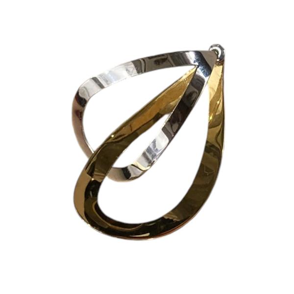 CHARLOTTE CHESNAISモチーフピアス【ランク】「中古品・比較的綺麗な商品」【M/L/U】レディース【詳細サイズ】縦：約6ｃｍ横：約3ｃｍ【付属品】箱付き【ダメージ】中古品の為若干の着用感がございます。ご理解の上ご検討ください。...