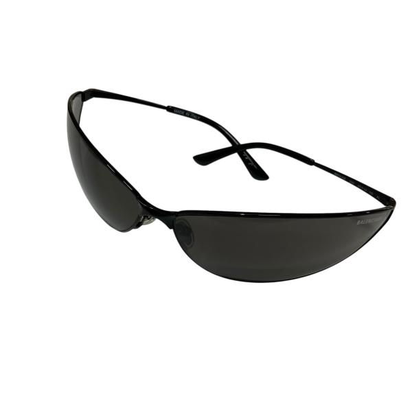 バレンシアガ BALENCIAGAサングラス【ランク】「中古品・比較的綺麗な商品」【詳細説明】バレンシアガのサングラスです。【M/L/U】メンズ【表記サイズ】93□14-110【詳細サイズ】フレーム幅：約17．0ｃｍ高さ　　　：約4．6ｃｍ...