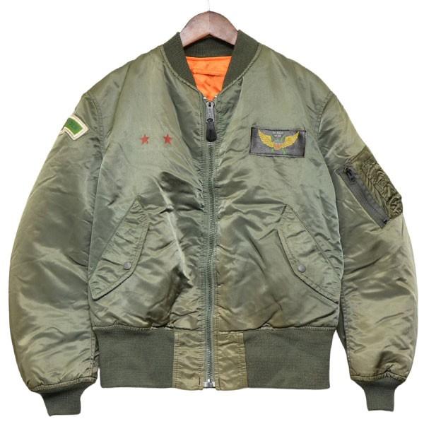 アビレックス AVIREXMA-1 ROLLING THUNDER　ミリタリージャケット　ブルゾン　1615-522-6014【ランク】「中古品・汚れ、ダメージのある商品」【詳細説明】アビレックスのMA-1 ROLLING THUNDER　...