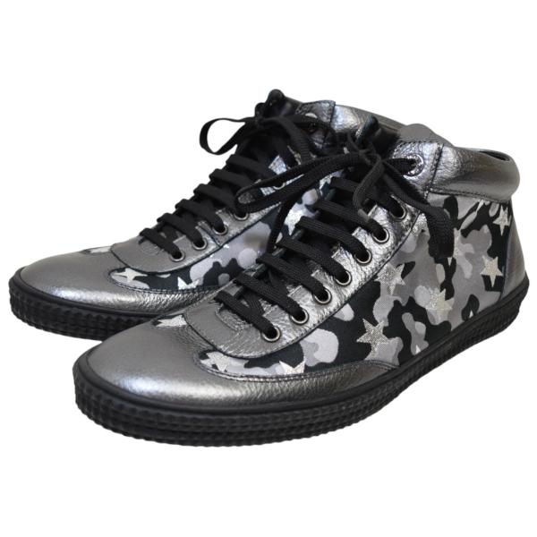 ジミーチュウ JIMMY CHOOVARLEY ミッドカットスニーカー CSJ161【ランク】「新古品・タグ付きや未使用に近いUSED品」【詳細説明】ジミーチュウのVARLEY ミッドカットスニーカー CSJ161です。【M/L/U】メンズ...