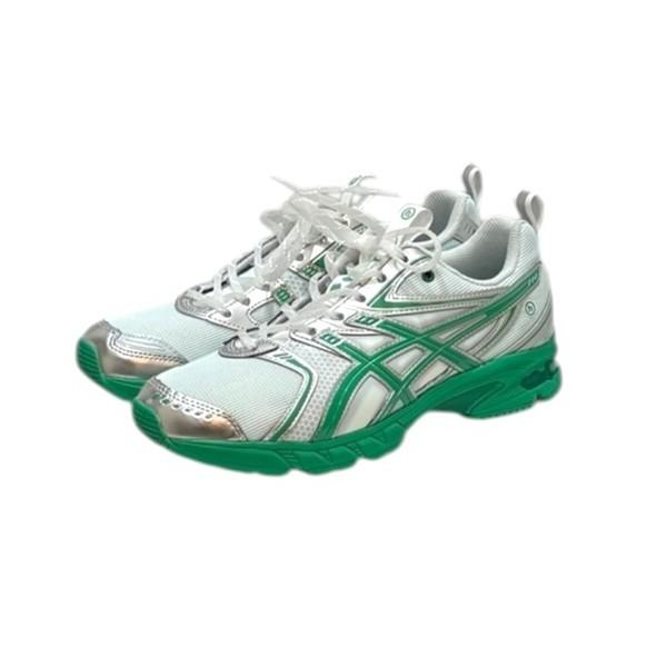 アシックス×ヒドゥン ニューヨーク asics×HIDDEN NYGEL-DS TRAINER 14 1203A974【ランク】「中古品・比較的綺麗な商品」【詳細説明】アシックス×ヒドゥン ニューヨークのGEL-DS TRAINER 14 ...