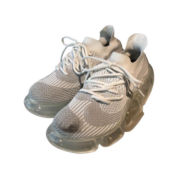 グラウンズ groundsMOOPIE スニーカー【ランク】「中古品・比較的綺麗な商品」【詳細説明】グラウンズのMOOPIE スニーカーです。【M/L/U】メンズ【表記サイズ】25.5【詳細サイズ】全高　　　：約14ｃｍソール全長：約32ｃ...