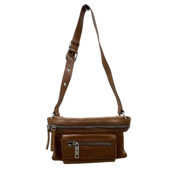 マージシャーウッド MARGE SHERWOOD24SS ショルダーバッグ STAFF BAG スタッフバッグ【ランク】「中古品・比較的綺麗な商品」【詳細説明】マージシャーウッドの24SS ショルダーバッグ STAFF BAG スタッフバッ...