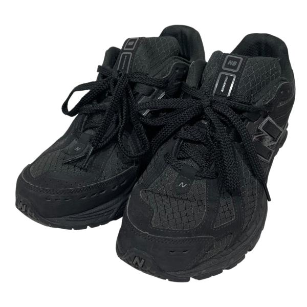 ニューバランス NEW BALANCEスニーカー M1906RWF【ランク】「中古品・比較的綺麗な商品」【詳細説明】ニューバランスのスニーカー M1906RWFです。【M/L/U】メンズ【表記サイズ】27cm【詳細サイズ】全高　　　：約11...