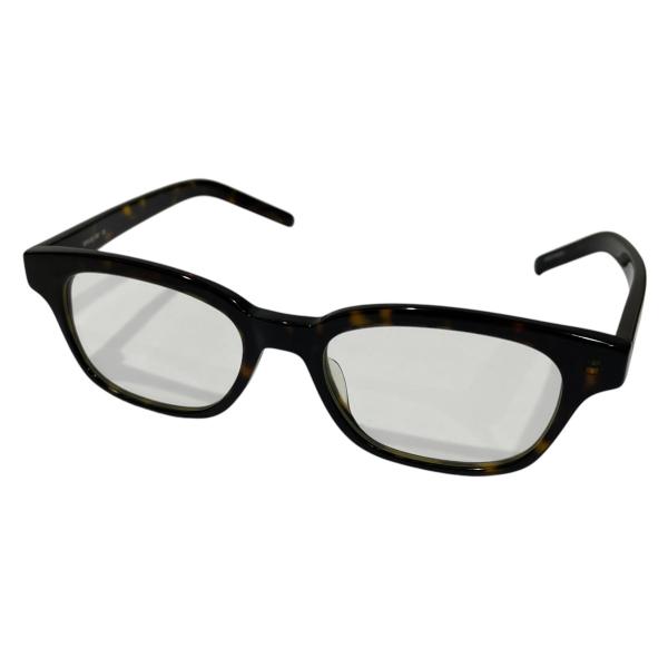 ヴィクター アンド ロルフ VIKTOR＆ROLF眼鏡 70-0004【ランク】「中古品・比較的綺麗な商品」【詳細説明】ヴィクター アンド ロルフの眼鏡 70-0004です。【M/L/U】メンズ【表記サイズ】50□18-140【詳細サイズ】...