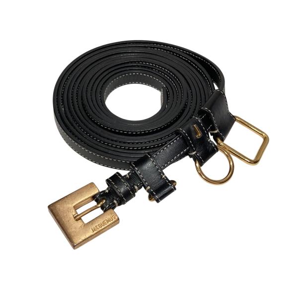 ジャックムス JACQUEMUSLe Ceinture Moisson ロングレザーベルト【ランク】「中古品・汚れ、ダメージのある商品」【詳細説明】ジャックムスのLe Ceinture Moisson ロングレザーベルトです。【M/L/U】...