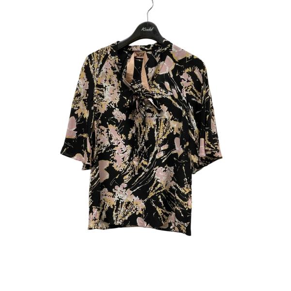 ヌメロヴェントゥーノ N°21 NUMERO VENTUNO花柄シルクブラウス 18S-G102-5785【ランク】「中古品・比較的綺麗な商品」【詳細説明】ヌメロヴェントゥーノの花柄シルクブラウス 18S-G102-5785です。【M/L/...