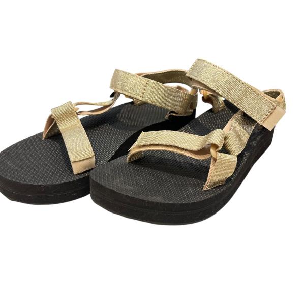 テバ TEVAW MIDFORM UNIVERSAL サンダル 1090969【ランク】「中古品・比較的綺麗な商品」【詳細説明】テバのW MIDFORM UNIVERSAL サンダル 1090969です。【M/L/U】レディース【表記サイズ...