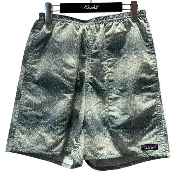 パタゴニア PatagoniaBaggies Longs 総柄 ショートパンツ 58035SP25【ランク】「新古品・タグ付きや未使用に近いUSED品」【詳細説明】パタゴニアのBaggies Longs 総柄 ショートパンツ 58035SP...
