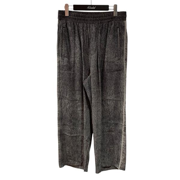 ディーゼル DIESELP-FERNY-DEN-A サテンパンツ 0KGAX【ランク】「中古品・比較的綺麗な商品」【詳細説明】ディーゼルのP-FERNY-DEN-A サテンパンツ 0KGAXです。【M/L/U】メンズ【表記サイズ】40【詳細...
