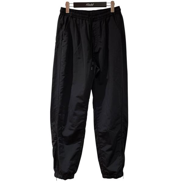 チェイス CHASEナイロンパンツ cha 06【ランク】「中古品・比較的綺麗な商品」【詳細説明】チェイスのナイロンパンツ cha 06です。【M/L/U】メンズ【表記サイズ】1【詳細サイズ】ウエスト：約73ｃｍ股上　　：約32ｃｍレングス...