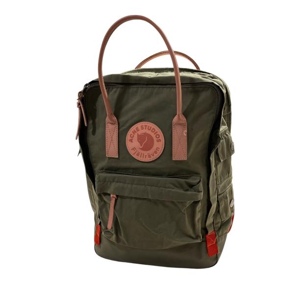 アクネストゥディオズ ACNE STUDIOS×FJALLRAVENKanken バックパック 11715【ランク】「中古品・比較的綺麗な商品」【詳細説明】アクネストゥディオズのKanken バックパック 11715です。【M/L/U】ユニ...