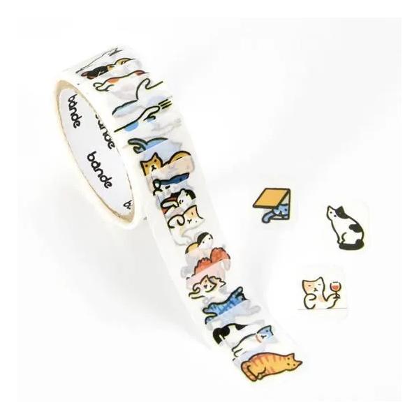 あの手帳に住む人たちのすみかに、どうぶつたちが大集合！？ねこちゃんと暮らしていた経験のある平澤さんが描く「ねこあるある」ポーズのねこちゃんに、思わず「あーッ！？」と声が出そうになるいたずらっ子ちゃん、はたまたニンゲンのような(？)ねこちゃん...