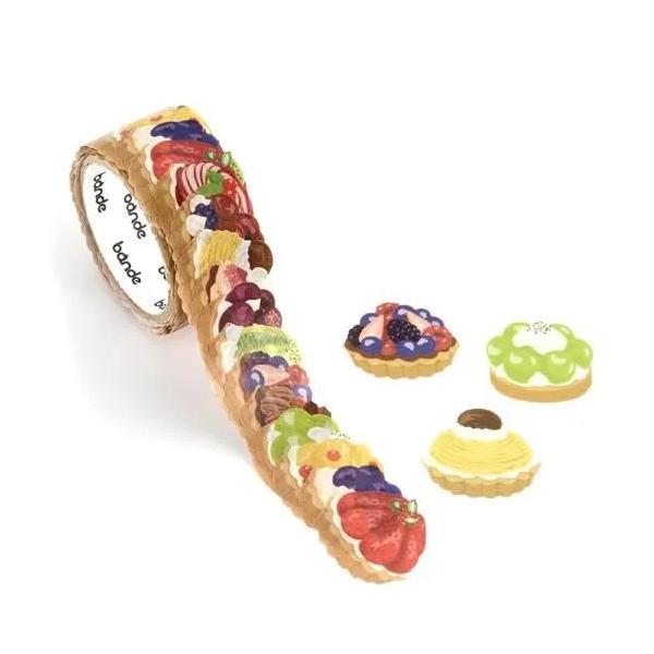 たべもの柄ステッカーの中でも人気だった、復刻デザインで登場！めくるたびに現れるいろんな絵柄が楽しい、１枚ずつめくれるマスキングロールステッカーです。手帳、ノート、メッセージカードなどのデコレーションが楽しめます。■商品サイズ：高さ18~20...