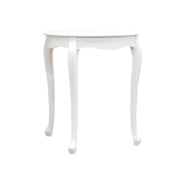 ヨーロッパの雰囲気を演出しませんか♪オシャレな空間づくりには欠かせないアイテムですヨ!!※本物のアンティーク家具のような雰囲気を演出するために、彫刻部などにクラシカルな塗装を施したり、故意にキズを付けてあります。【全体のサイズ】横幅:700...