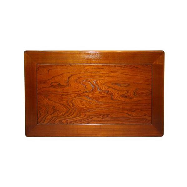 片面仕様のこたつ天板です。裏側は使用できません。木目は、天然木のため多少異なります。■商品名：こたつ板　片面105■サイズ：W105×D75cm、厚み約4cm■材質：天然木ケヤキ突き板■塗装：ウレタン塗装（艶有り）■片面仕様■日本製■送料無...