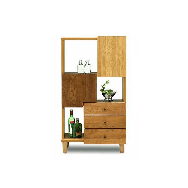 リビングのアクセントインテリアに遊び心のあるマルチメディア収納家具シリーズです。薄型ながらも収納量も備えたデザインで、扉部分の背面には利便性を考慮して配線穴を設けています。特徴的なフォルムや色調も、奥行きのサイズをおさえることで、圧迫感を与...