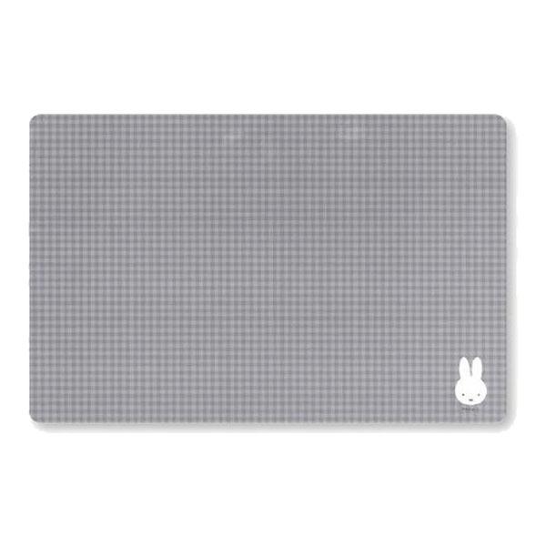 DOP-445535ミッフィー「ランチョンマット(チェック)」★人気キャラクターミッフィーよりランチョンマットが登場！！★ピクニック、アップ、アニマル、ミッフィー＆ボリス、スター、チェックの6種類をご用意！！★これで楽しくご飯を食べられるの...
