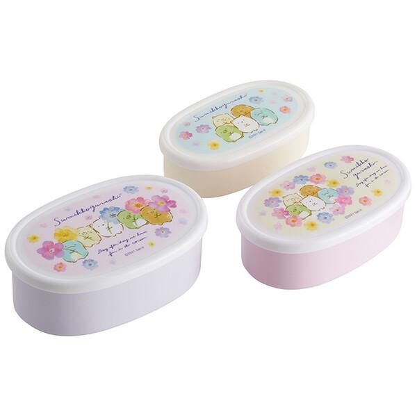 SKT-55841San-X すみっコぐらし「抗菌食洗機対応シール容器 3Pセット(フラワー)」3サイズのシール保存容器のセット。銀イオン配合の抗菌仕様。入れ子式なのでコンパクトに収納できる。本体は3色、フタは3柄。フタを外して電子レンジO...