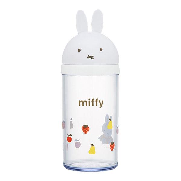 SKT-653766ミッフィー「ダイカットふりかけケース」上ブタがキャラクターの頭になっている可愛いふりかけケース。使う時は、上ブタを回転させて開口部を中ブタの振り出し穴に重ねる。ふりかけに合わせて、大きさや形の異なる3タイプの振り出し穴を...