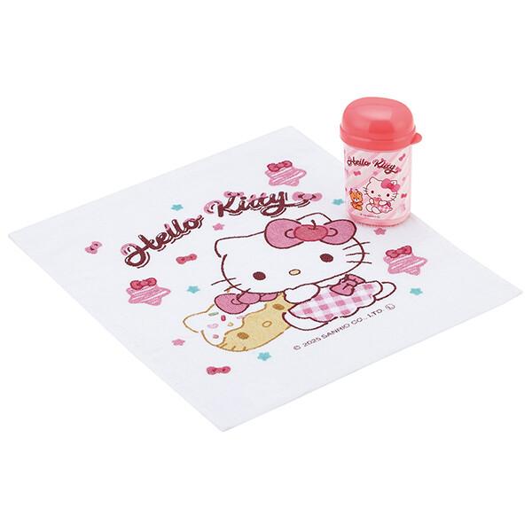 SKT-720710ハローキティ「Fancy Snacks Sweets/おしぼりセット」行楽や普段使いに便利なおしぼりとケースのセット。ケース付きなので、濡れおしぼりもすっきり収納できる。サイズ：ケース/約68×50×108mm、おしぼり...