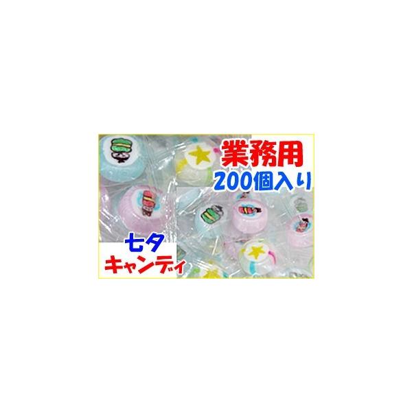 七夕キャンディ200個入（個包装）×1袋織姫、彦星、天の川をイメージしたお星さまの3種ミックス50個入です。織姫…イチゴ味彦星…サイダー味天の川…レモン味※手作りの『細工飴』となります。色の濃さや顔の表情に個体差がありますことをあらかじめご...