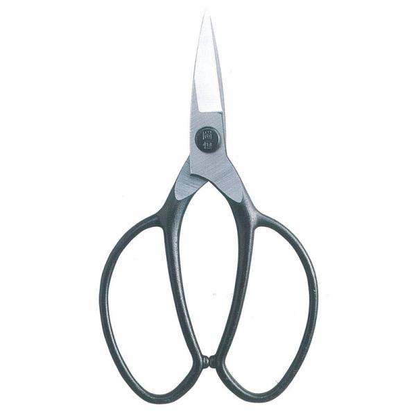 プロが認めた品質！庭園の松の木の手入れ用の鋏です。＜商品特徴＞・最高級刃物鋼を材料とし、刃持ちと切れ味を発揮します。・角ボルト、緩み止めオーディーナットを使用しています。