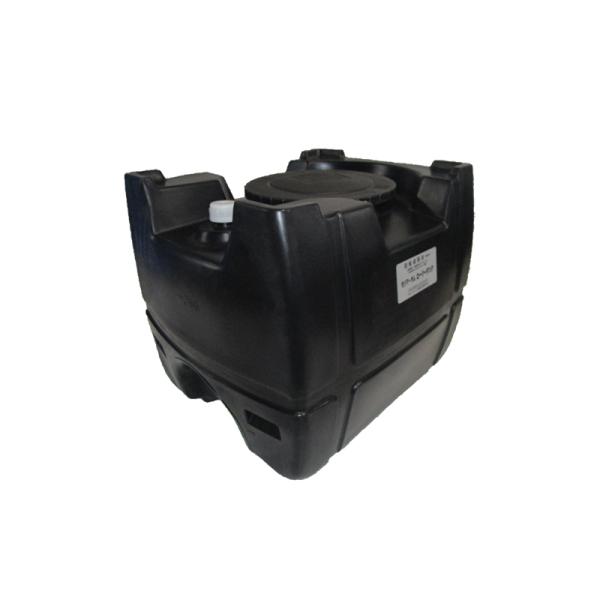 独自の技術開発により一体成型されたポリタンク。液体の保存や貯水に。便利な目盛り付き。オランダのVaessen Schoemaker社より、技術導入した「エンゲル法」に、その後自社にて開発した技術を組み合わせ、粉末ポリエチレンを原料として一体...